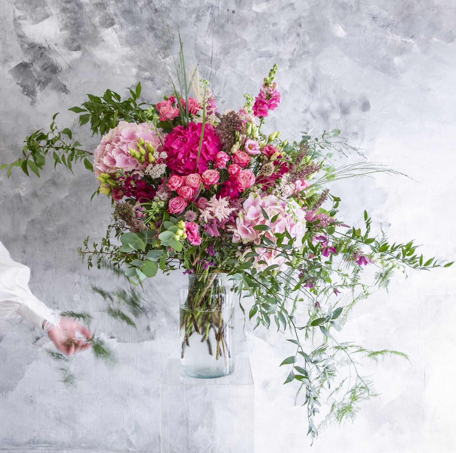Wild Things Flowers Mayfair | Luxury Florist Same Day London Delivery